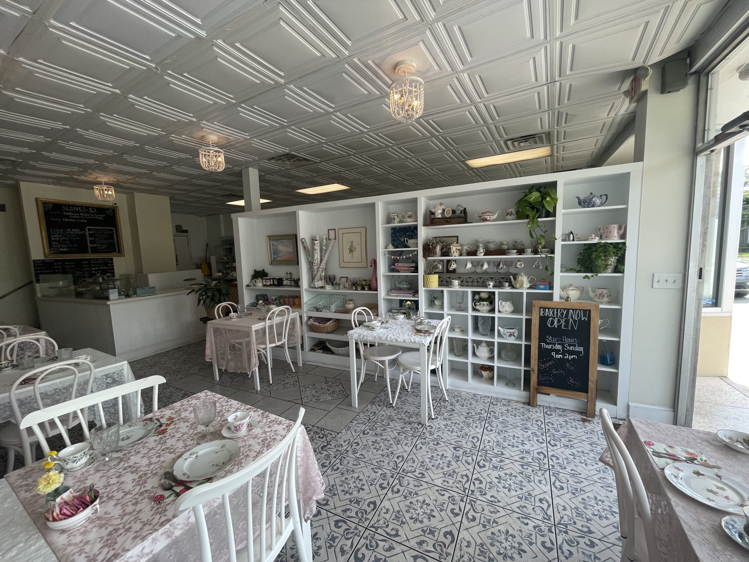 Belmont Tearoom – The Vintage Tea & Cake Company